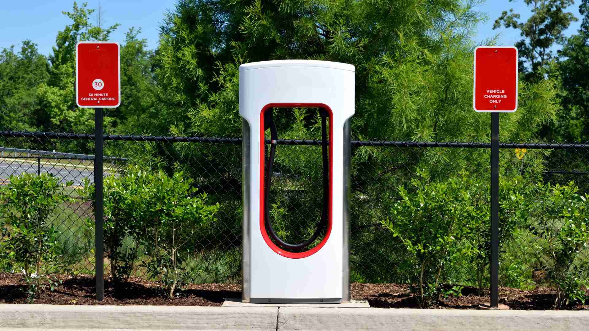 What Is a Tesla V4 Supercharger and How Is It Compare To V3 | Carnex Blog